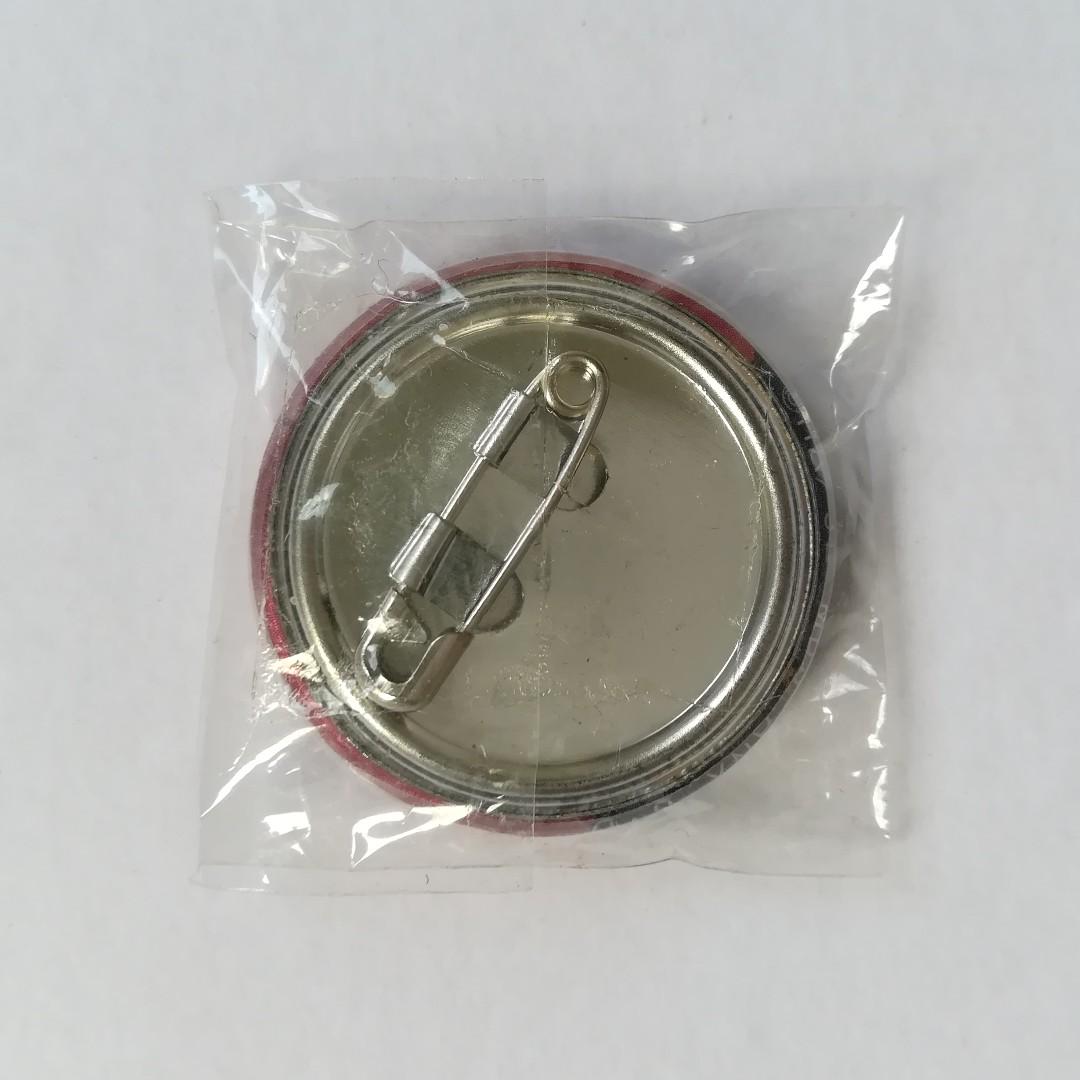 Fullmetal Alchemist - Alex Louis Armstrong - Badge, Hobbies & Toys ...