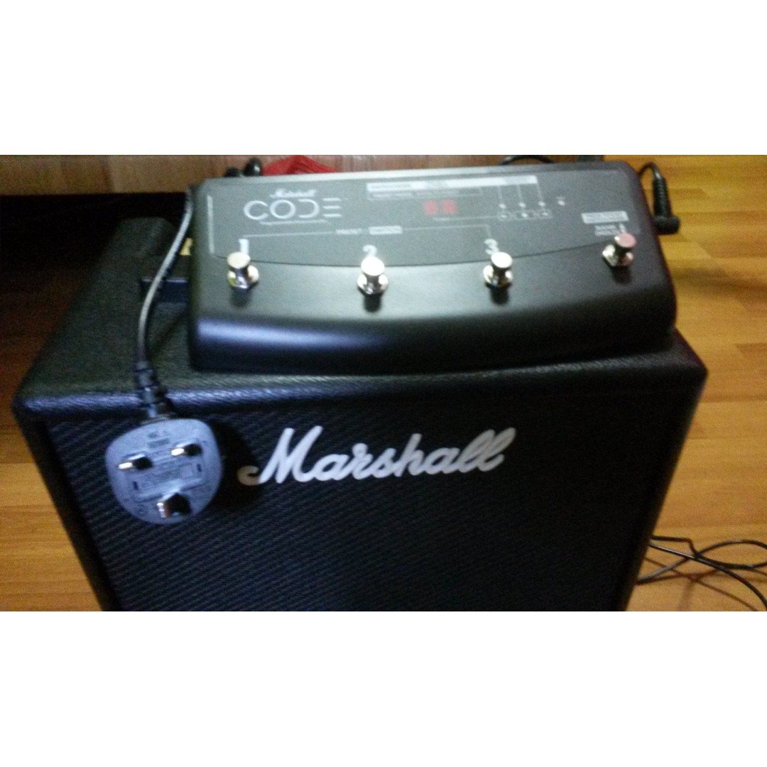 Marshall Code 25 with Foot Controller (PEDL-91009), Hobbies & Toys, Music & Media, Musical ...