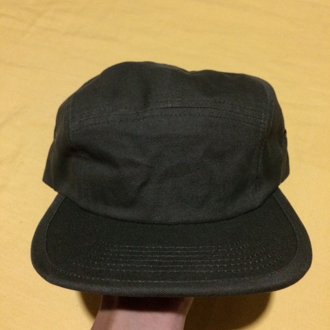 Plain 5-Panel Hat, Men's Fashion, Coats, Jackets and Outerwear on Carousell
