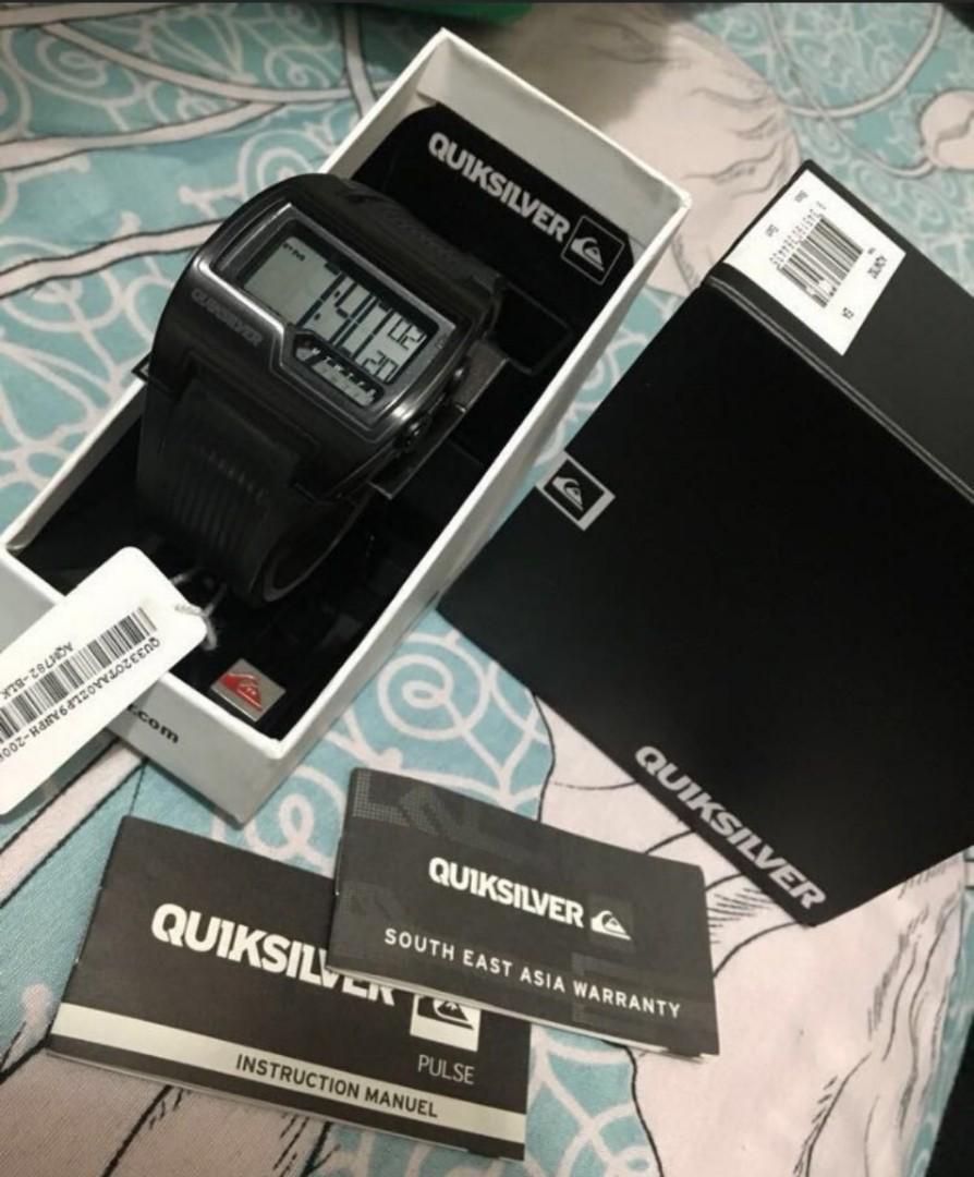 Quicksilver Pulse Watch, Men's Fashion, Watches & Accessories, Watches ...