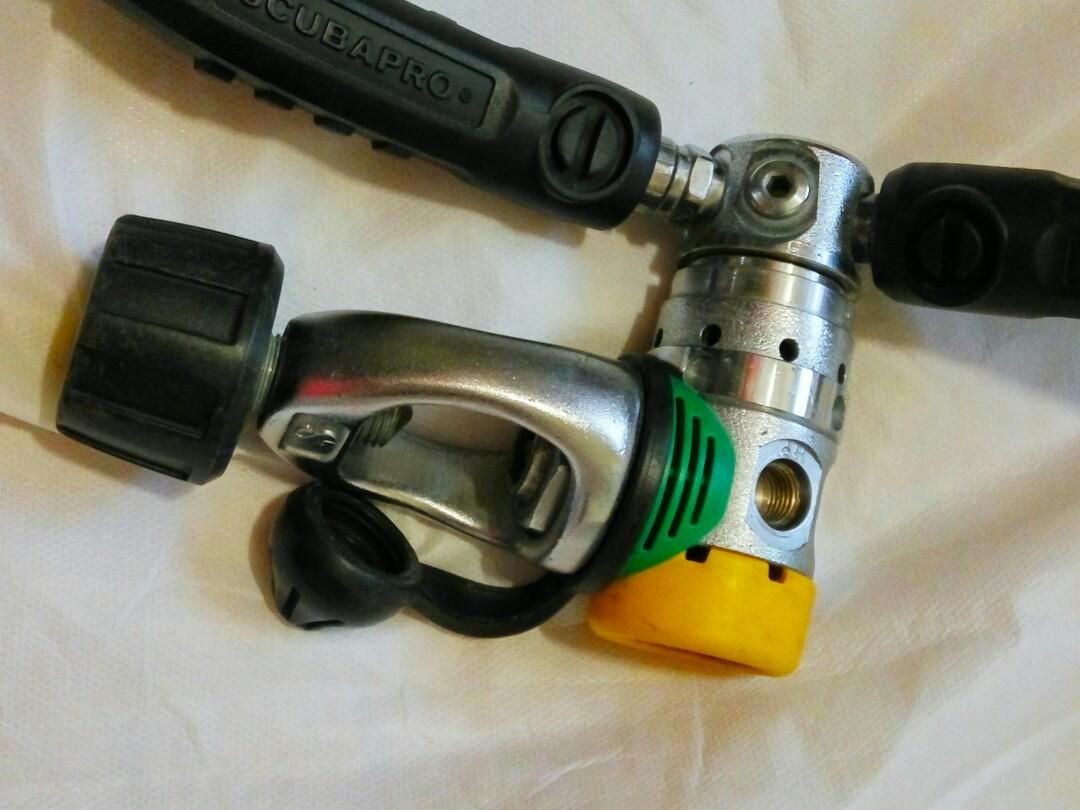 Scubapro mk20 + s550 + bcd air2喉 + 三頭錶, 男裝, 運動服裝 - Carousell