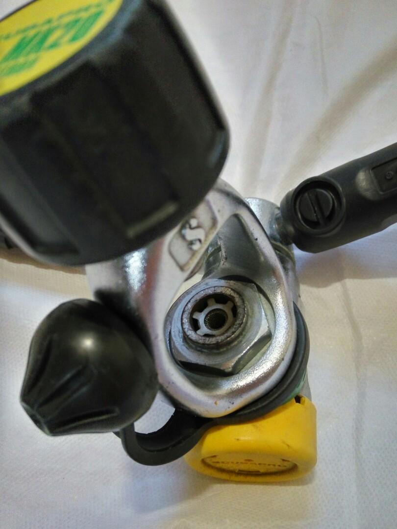 Scubapro mk20 + s550 + bcd air2喉 + 三頭錶, 男裝, 運動服裝 - Carousell