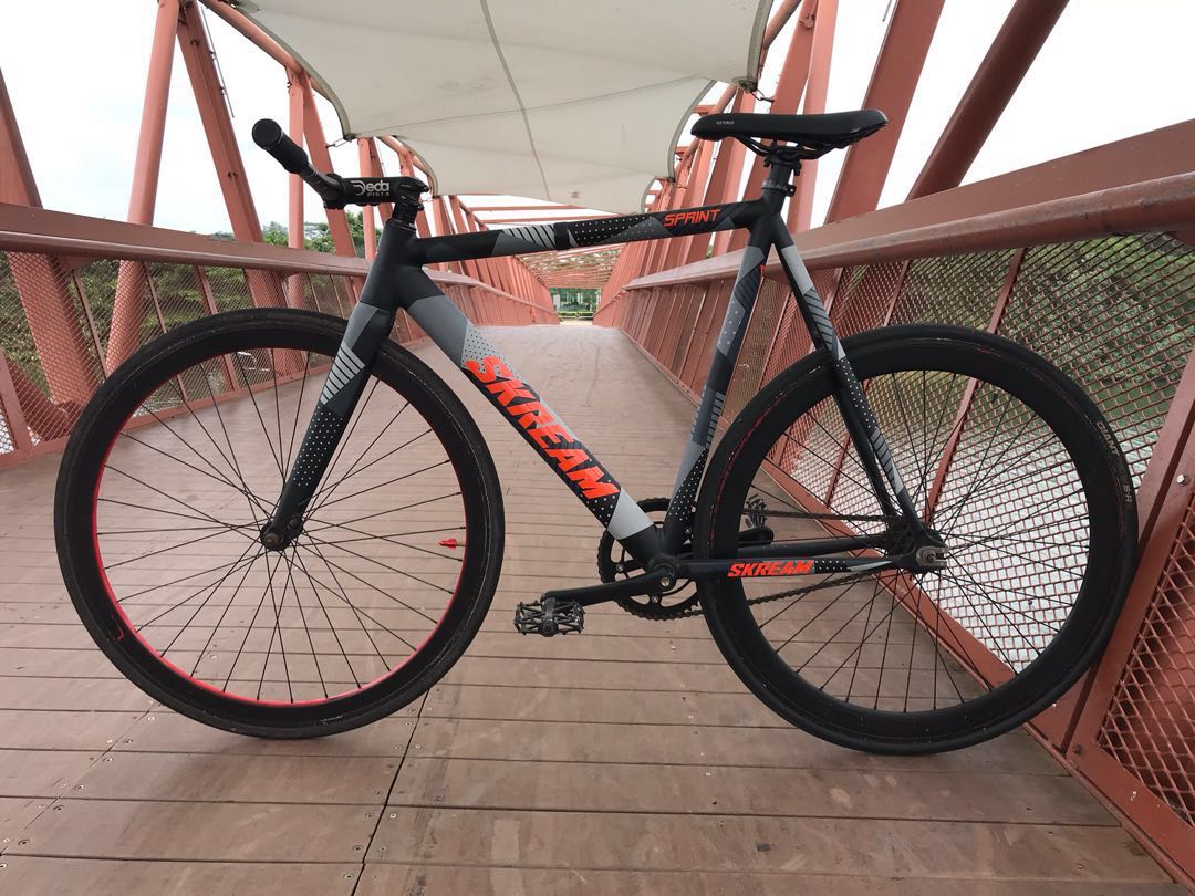 Skream V3, Sports Equipment, Bicycles & Parts, Bicycles on Carousell