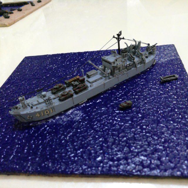 1/700 WW2 D day landing LST., Hobbies & Toys, Toys & Games on Carousell