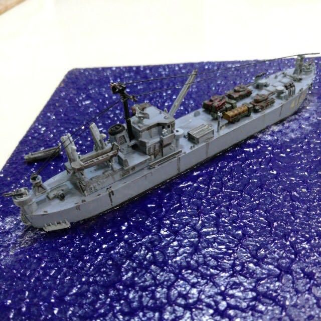 1/700 WW2 D day landing LST., Hobbies & Toys, Toys & Games on Carousell