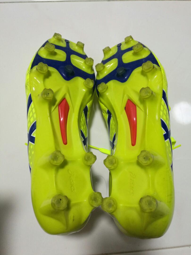 Asics Football Soccer Boots Firm Ground / Turf / Astro, Sports ...