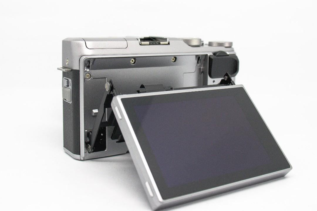 Fujifilm X-A5 with 18-55mm OIS PZ (Flip Screen Vlogging Camera ...