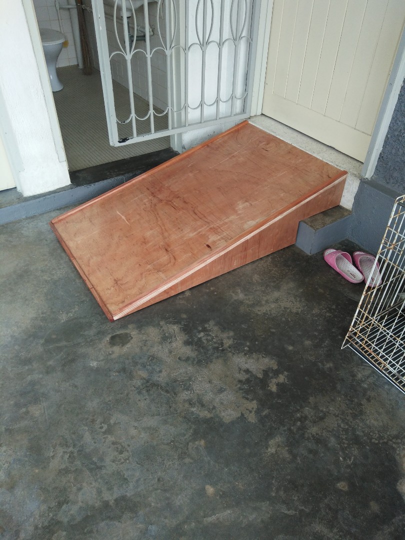 Tempahan Kerusi roda tangga jalan custom made wheelchair stair slide ...