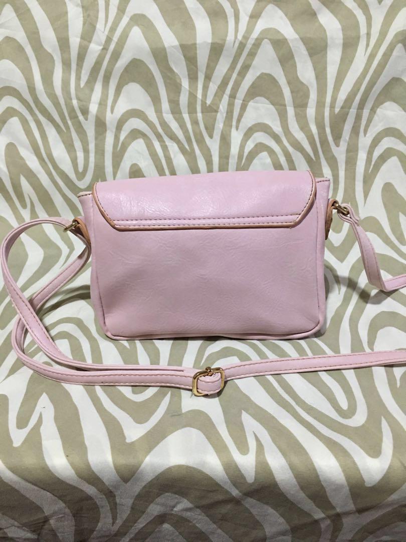 Original Aiyaya HOUSE by MINISO, Women's Fashion, Bags & Wallets, Beach ...