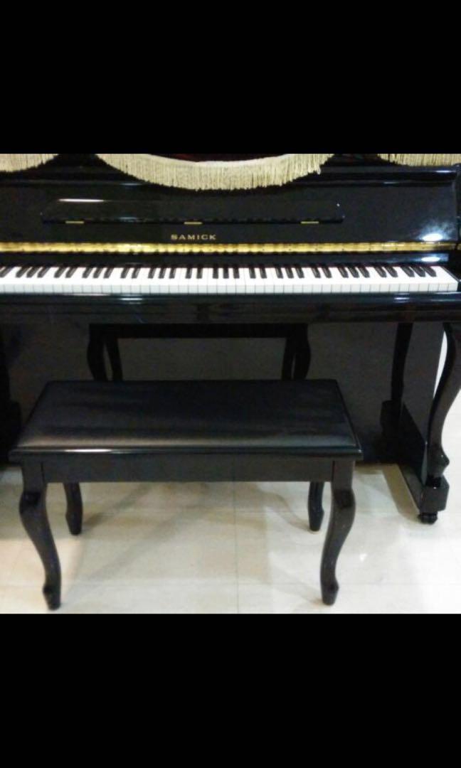Samick Upright Piano JS-121 FD, Hobbies & Toys, Music & Media, Musical Instruments on Carousell
