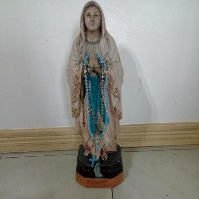 Antique Mama Mary Statue, Hobbies & Toys, Memorabilia & Collectibles ...