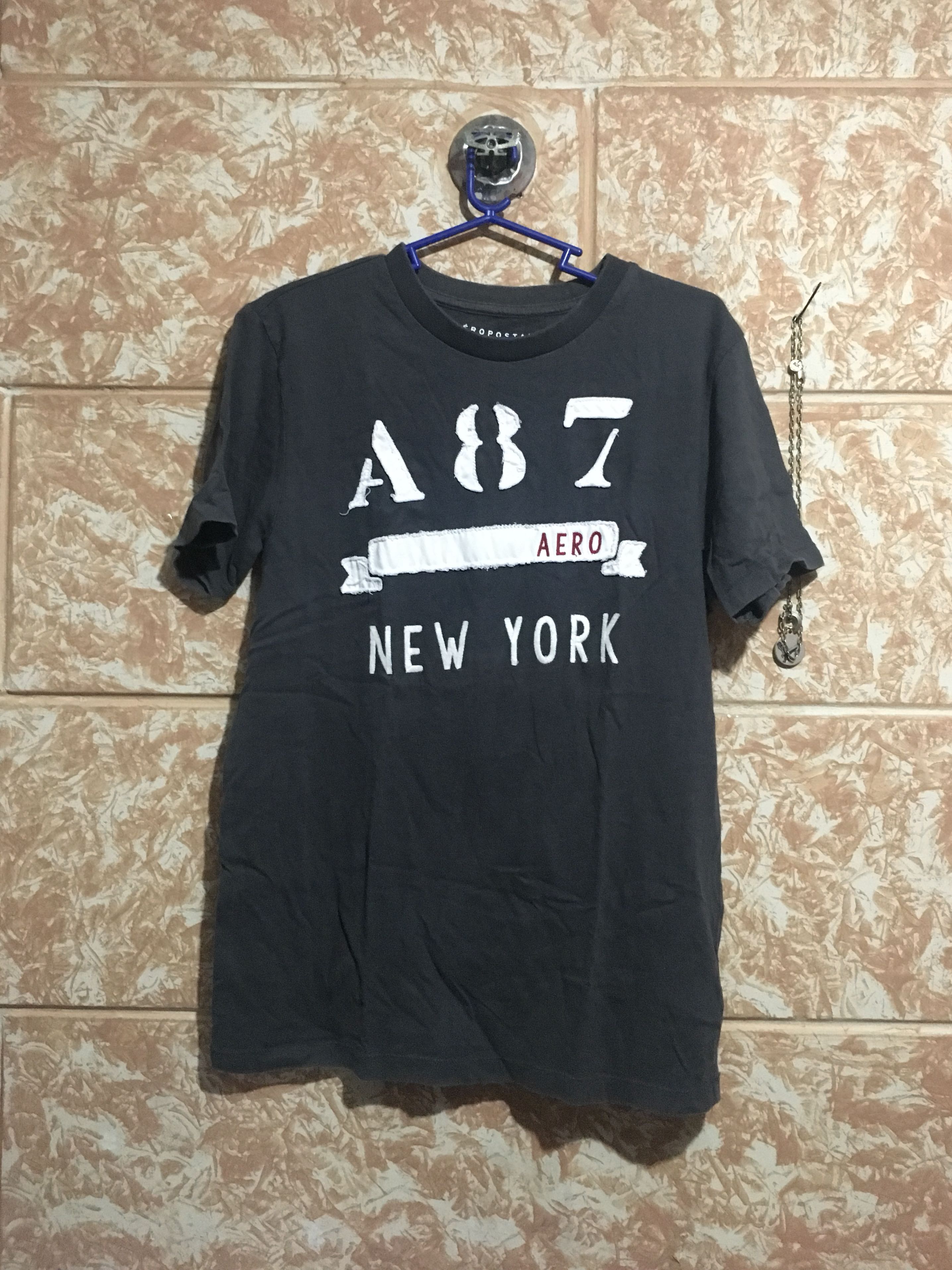 Original Aero Small, Men's Fashion, Footwear, Sneakers on Carousell