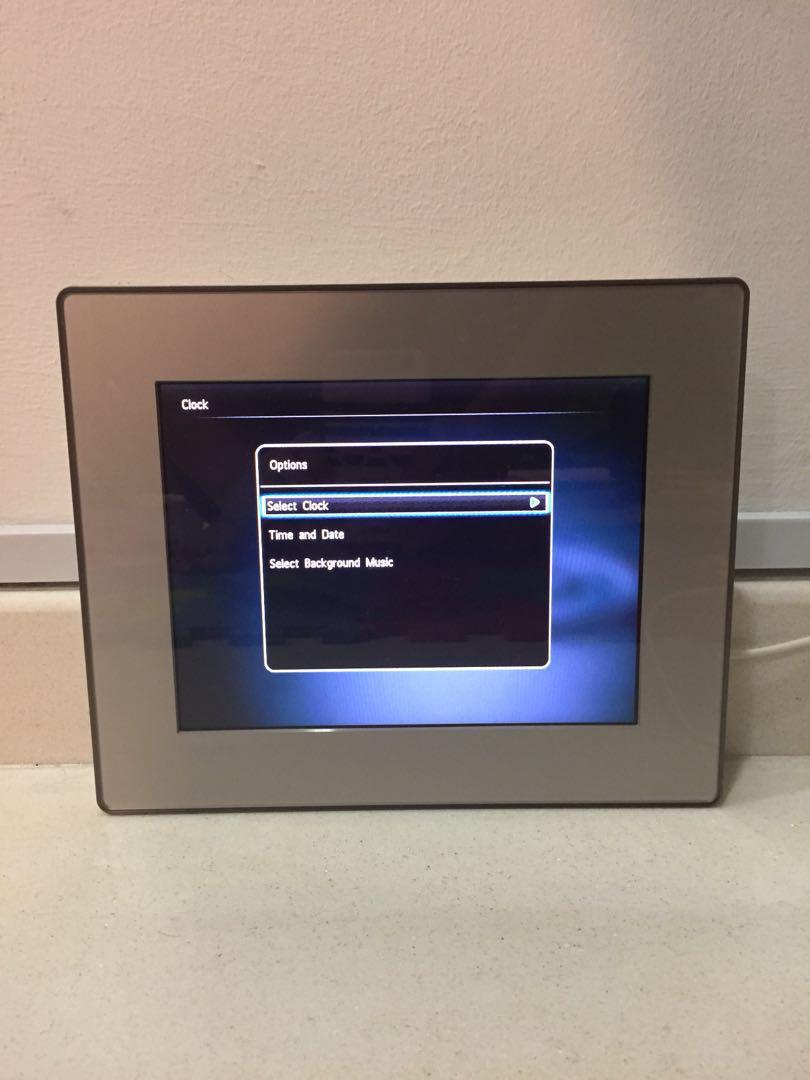 Philips Digital Photo Frame, Furniture & Home Living, Home Decor ...