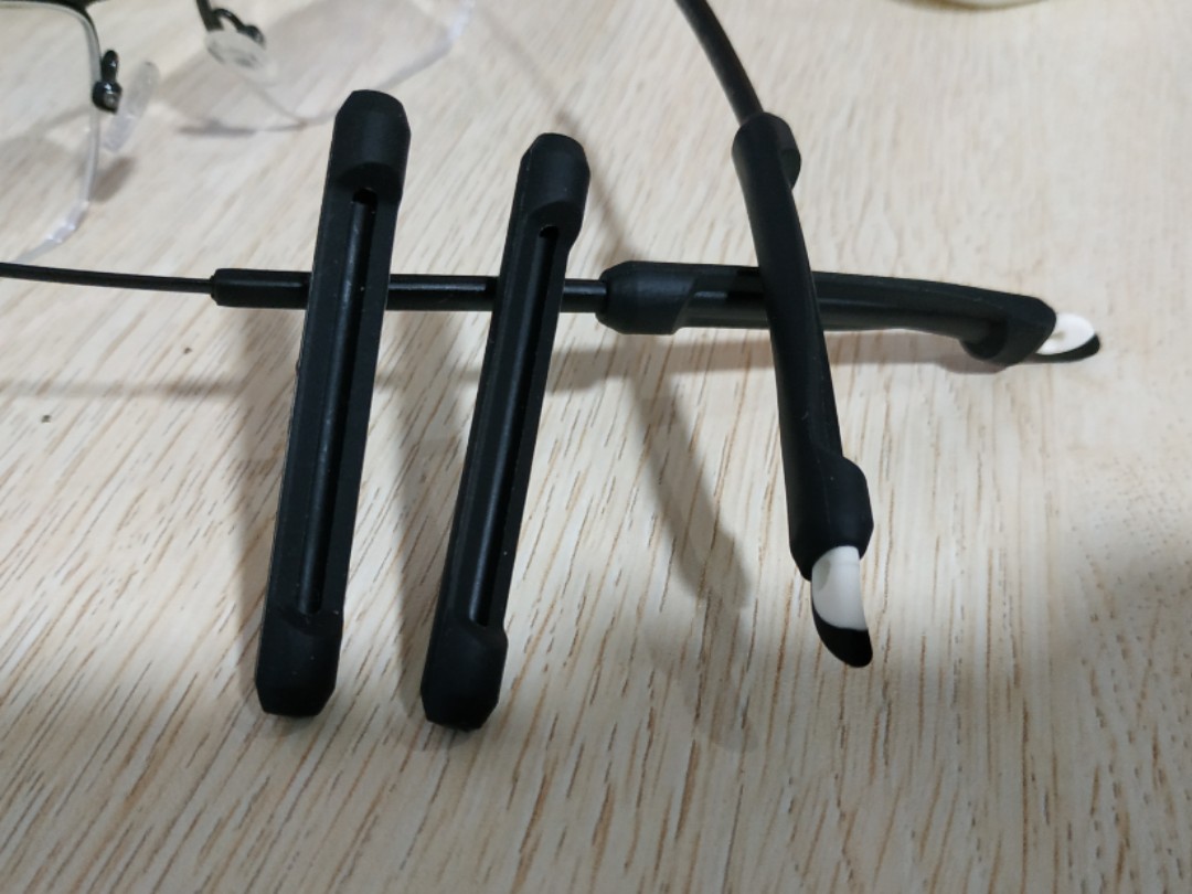 Anti-slip rubber for glasses (one pair), Men's Fashion, Watches ...