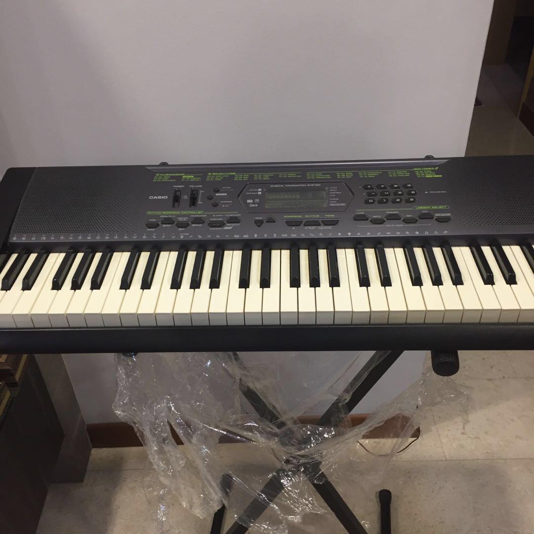 Casio Keyboard model CTK 2000, Music & Media, Music Instruments on ...