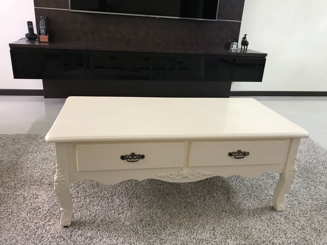 Coffee table, Furniture & Home Living, Furniture, Tables & Sets on ...