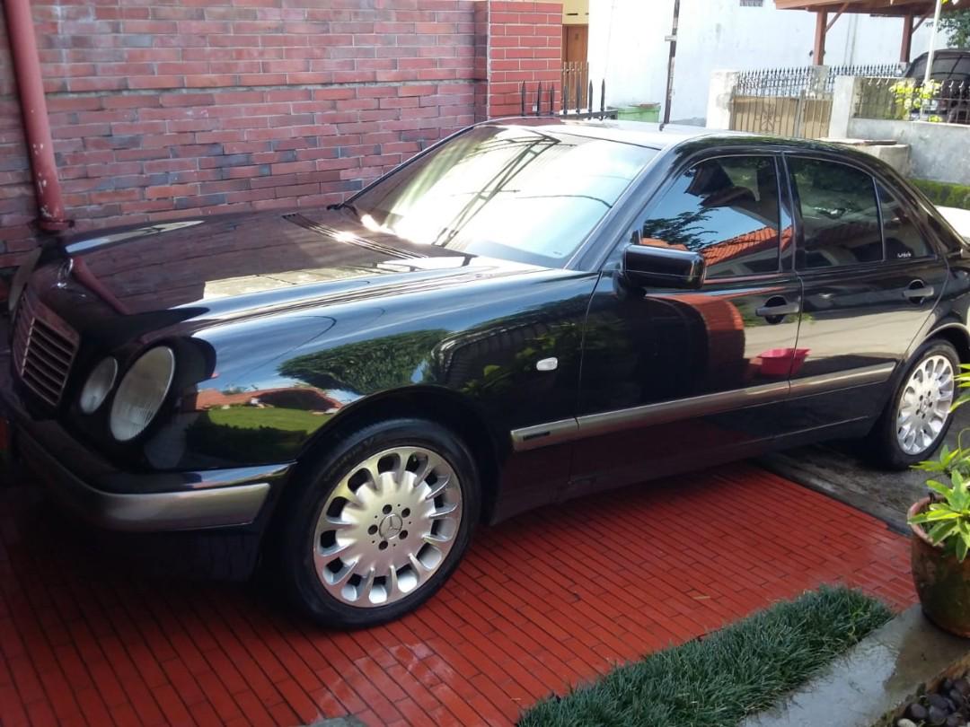 Mercedes mercy e230 1998 matic, Mobil & Motor, Mobil untuk Dijual di ...
