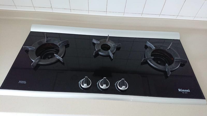 Rinnai RB 3CG Three Burners Ceramic Glass Top Built-In Hob, TV & Home ...