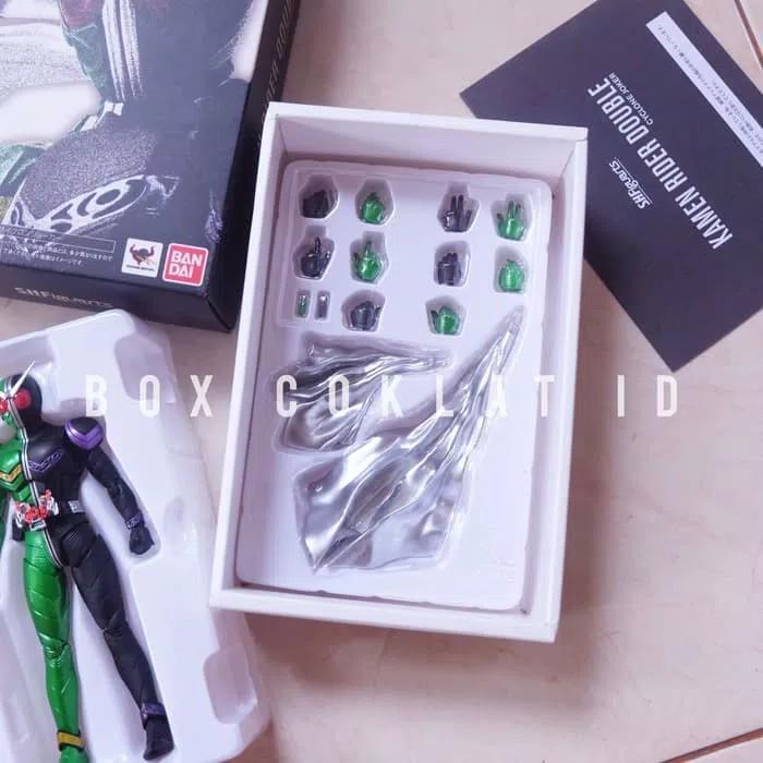 SHF KAMEN RIDER W DOUBLE CYCLONE JOKER RENEWAL SS, Toys & Collectibles ...