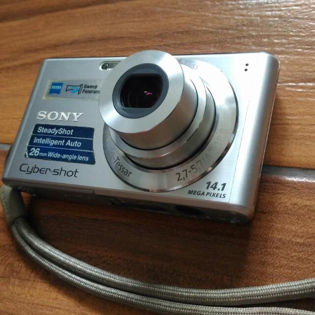 Sony Cybershot 14mp camera, Photography, Video Cameras on Carousell
