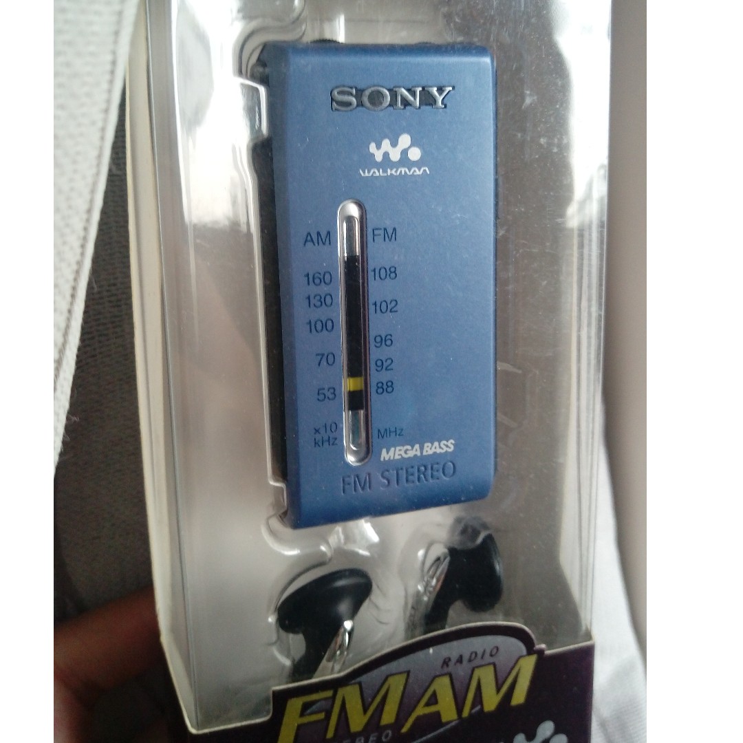 DSE 文憑試 收音機 RADIO SONY SRF-S84 FM/AM, 音響器材, 音樂播放裝置 MP3及CD Player ...