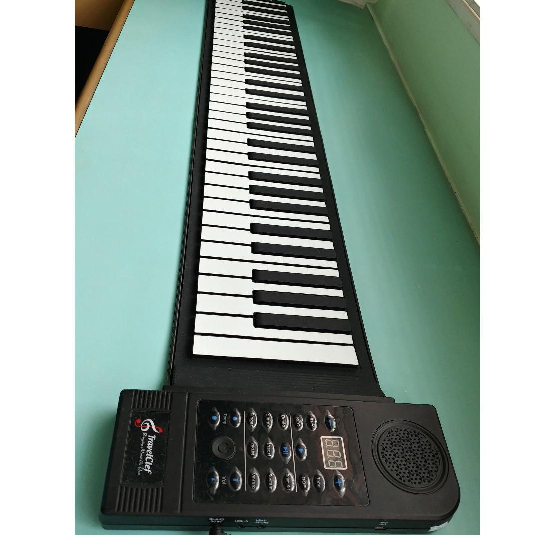 Flexi Piano - Portable Keyboard from Travelclef, Hobbies & Toys, Music ...