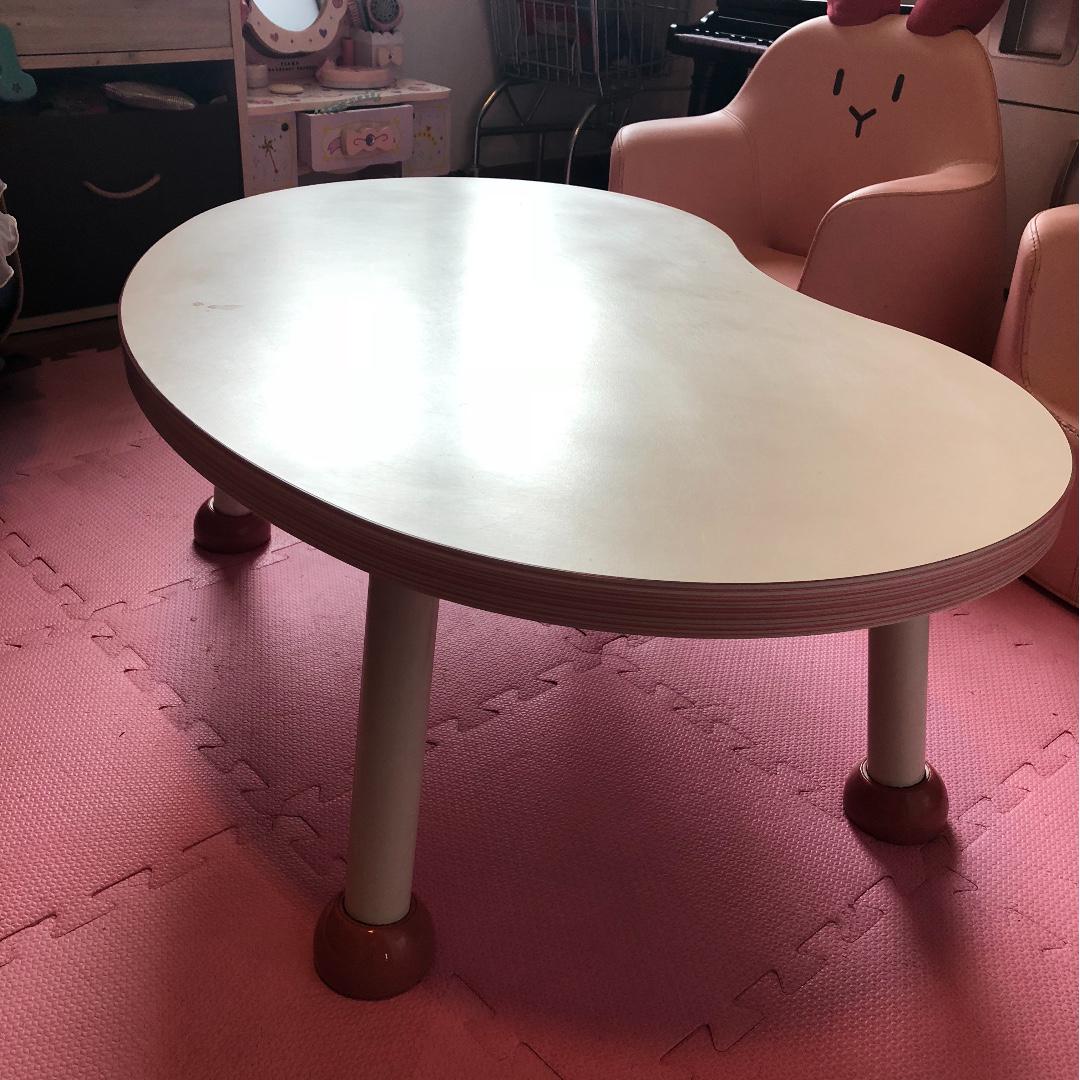 Korean brand Iloom kids table, Babies & Kids, Baby Nursery & Kids ...