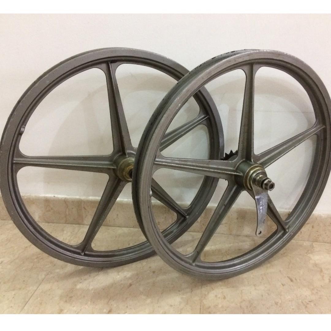Metal BMX Star Wheels by Mongoose & Skyway Tuff Wheels, Sports ...
