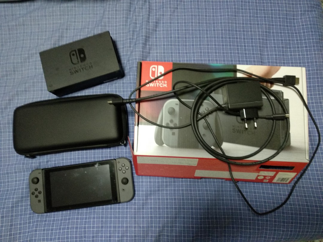 Nintendo switch full set with two game, Video Gaming, Video Games ...