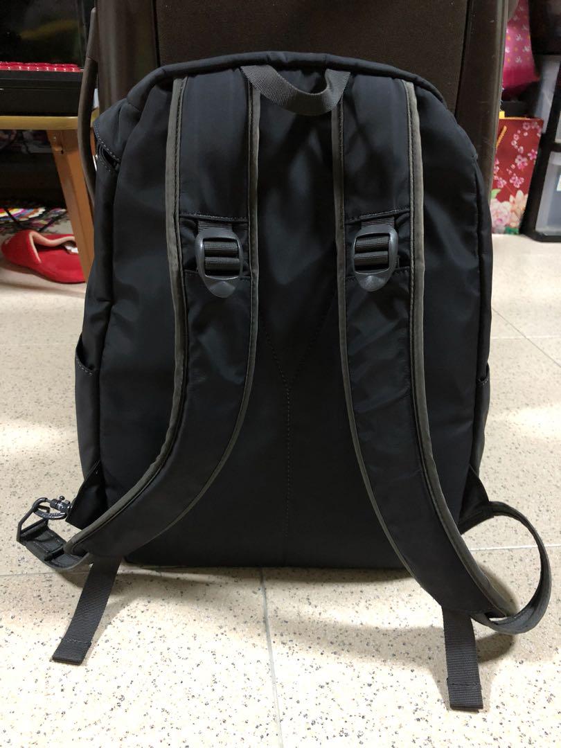 Pacsafe Slingsafe 300 GII Anti-Theft Backpack (Black), Everything Else ...