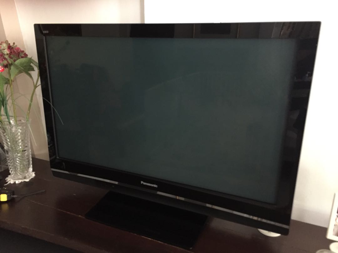 Panasonic plasma TV 41-inch, TV & Home Appliances, TV & Entertainment ...