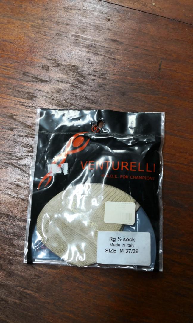 Rhythmic Gymnastics Sock Shoes, Men's Fashion, Activewear on Carousell