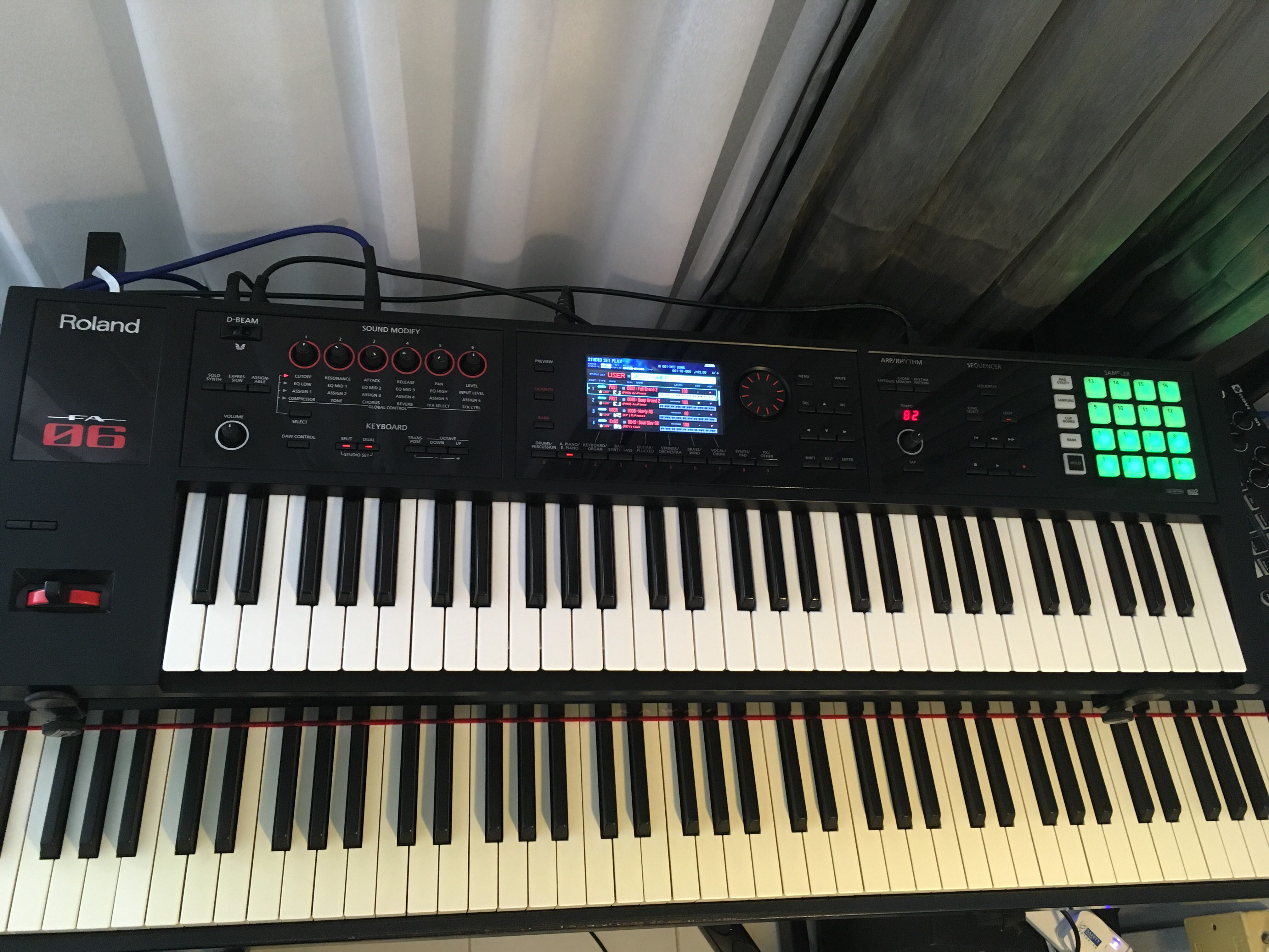 Roland FA-06 Workstation Keyboard, Hobbies & Toys, Music & Media ...