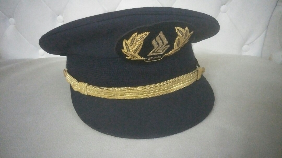 SIA PILOT Hat, Men's Fashion, Watches & Accessories, Caps & Hats on ...