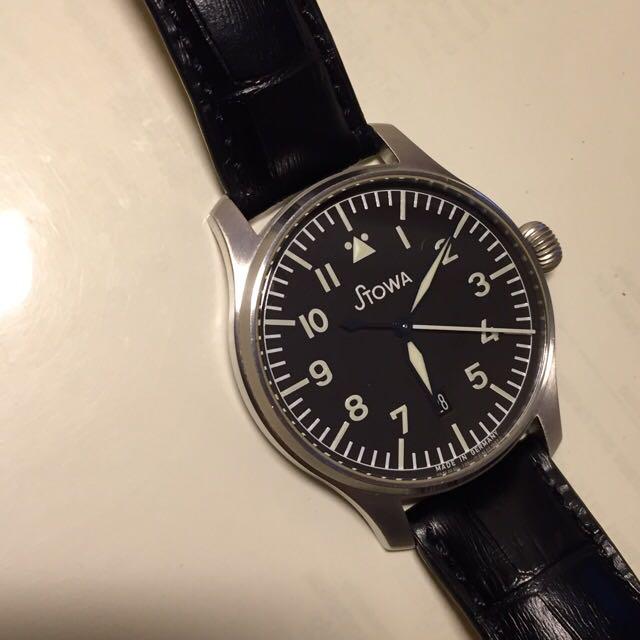 Stowa flieger old logo, Mobile Phones & Gadgets, Wearables & Smart ...