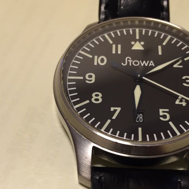 Stowa flieger old logo, Mobile Phones & Gadgets, Wearables & Smart ...