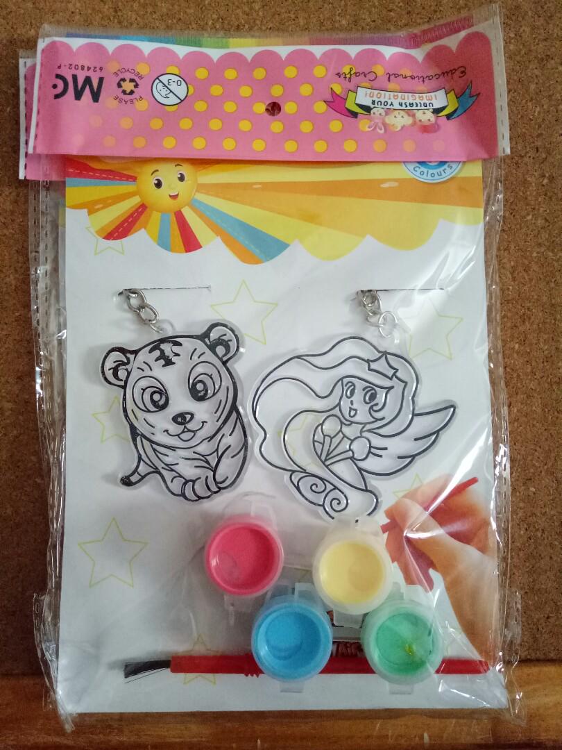 SUNCATCHER KEYCHAIN, Hobbies & Toys, Stationery & Craft, Craft Supplies ...