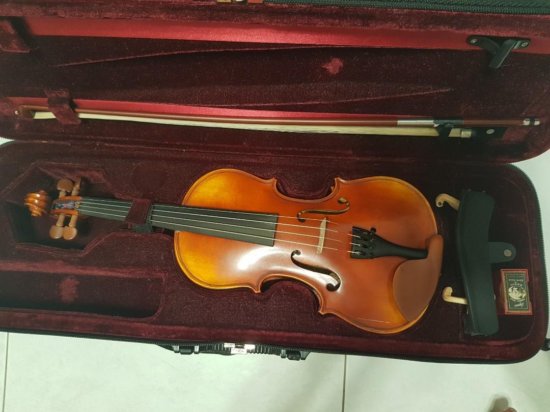 GCV Violin Size 1/4, Hobbies & Toys, Music & Media, Musical Instruments ...