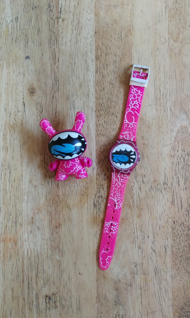 Swatch x Kidrobot Special Shout Out, Women's Fashion, Watches ...
