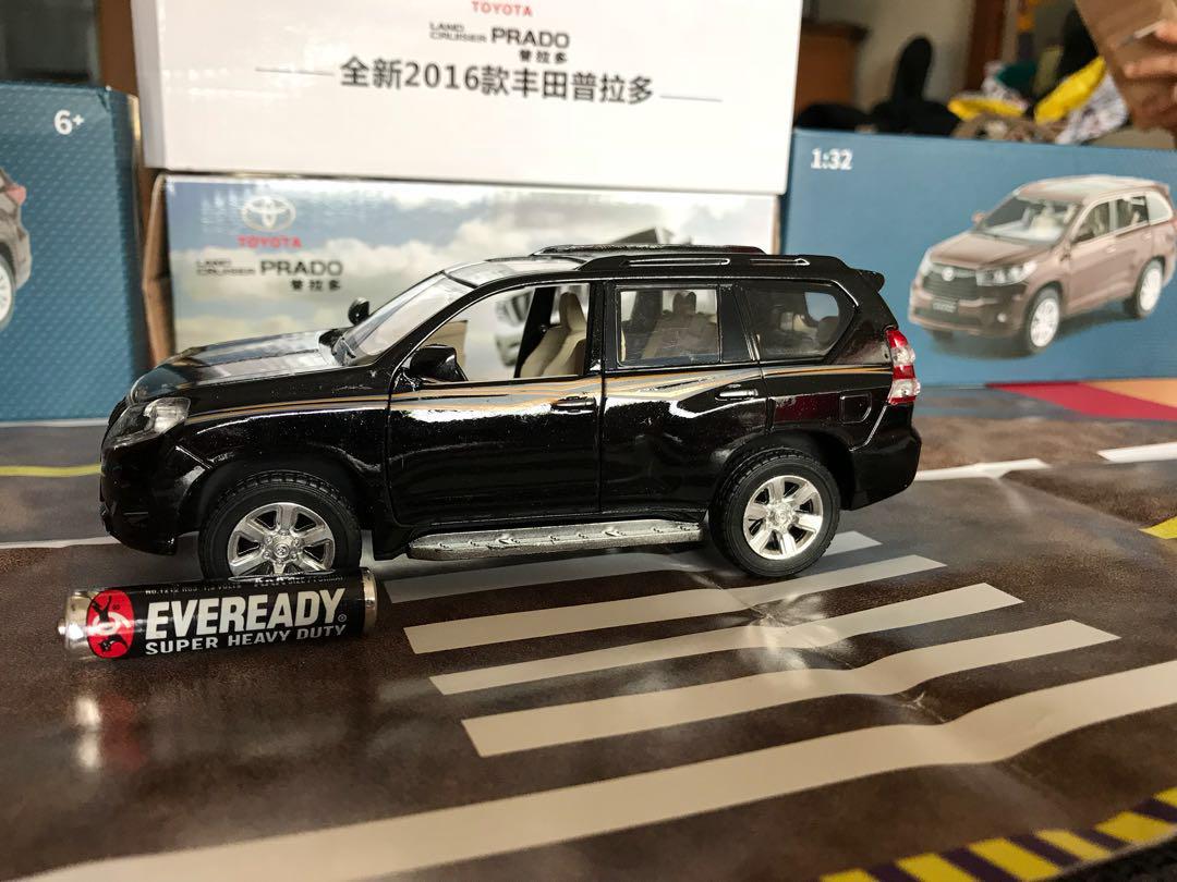 Toyota Prado Land Cruiser LC150 1:32 Diecast Toy model with led ...