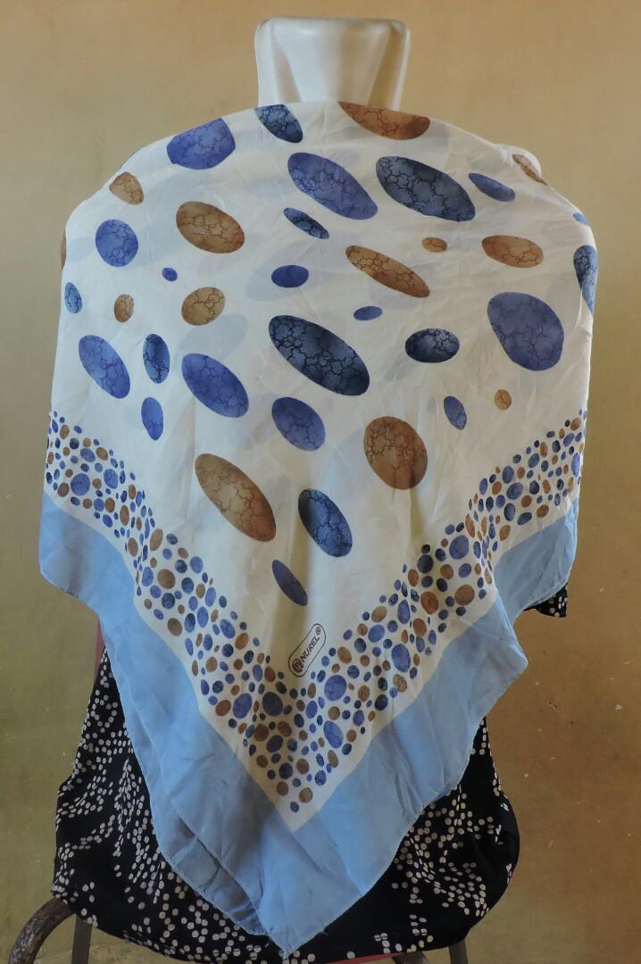Vintage NUREL Silk Scarf, Fesyen Wanita, Aksesoris di Carousell