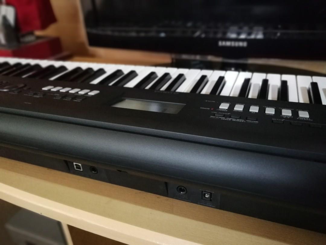 Yamaha Piaggero NP-V80 76-Key Electronic Keyboard, Hobbies & Toys, Music & Media, Musical ...