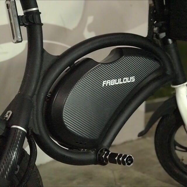 Custom Deck sticker for DYU, Sports Equipment, PMDs, E-Scooters & E ...
