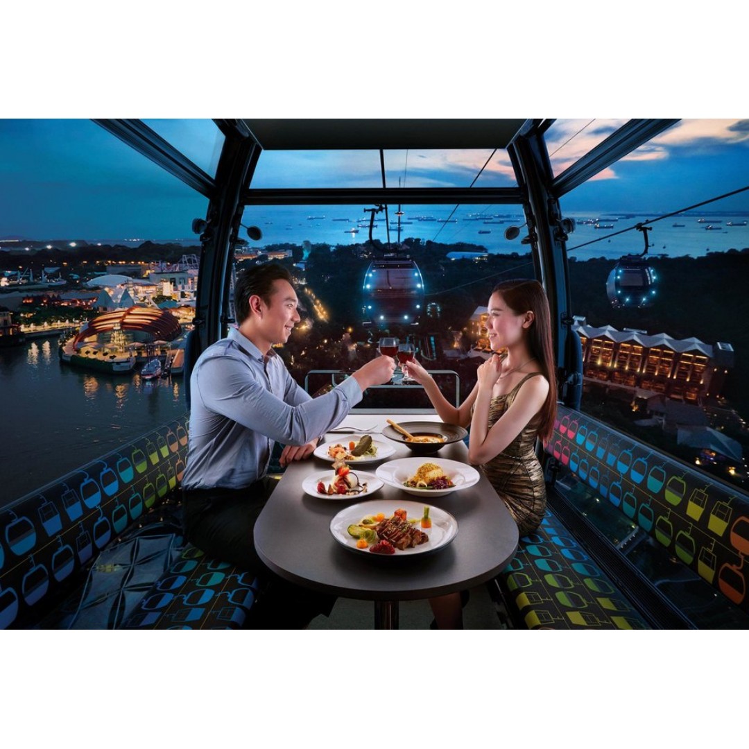 Romantic Cable Car Private Dining from Mount Faber in the evening ...