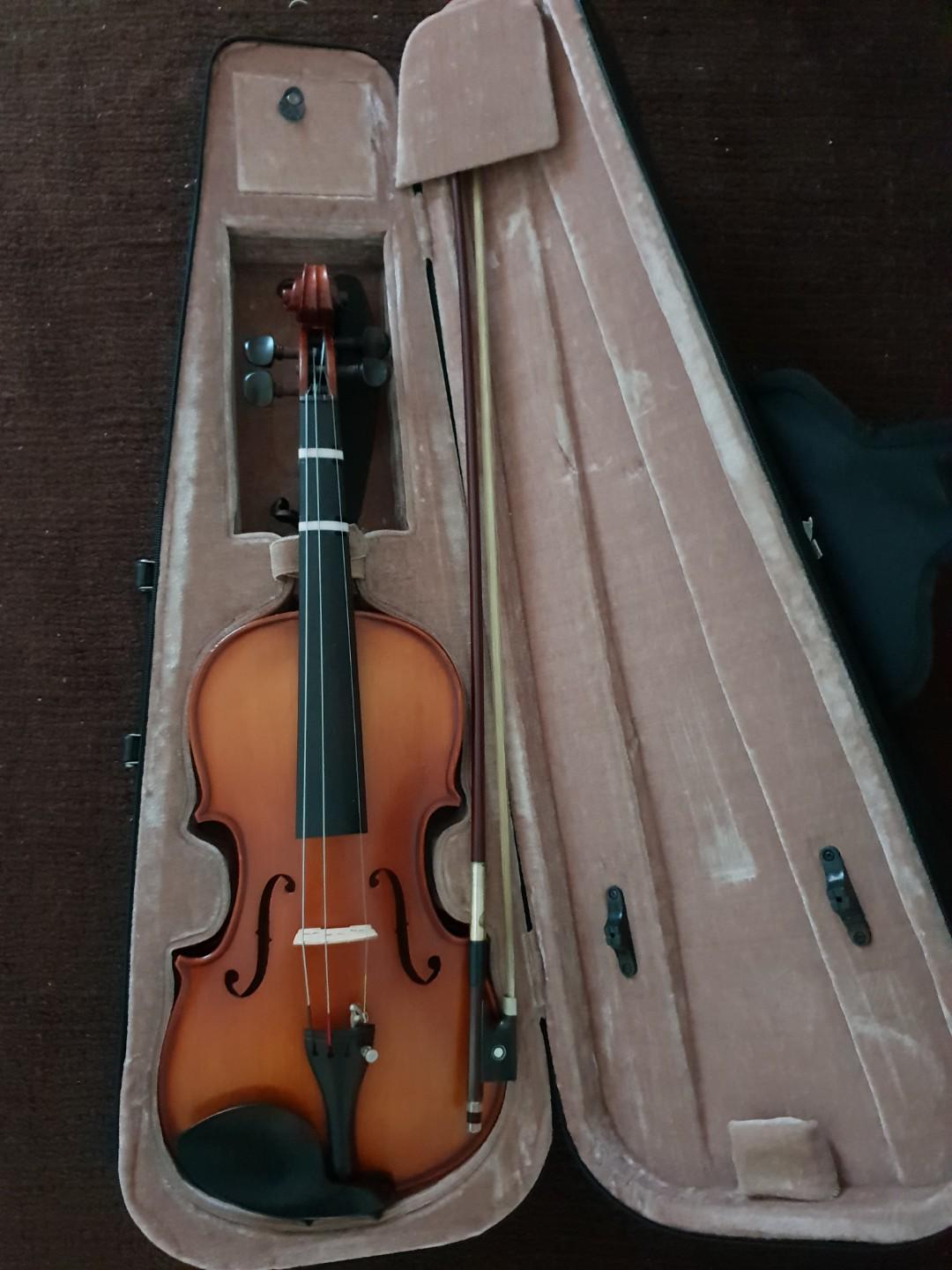 Violin Vanesse by Samick, Hobbies & Toys, Music & Media, Musical ...