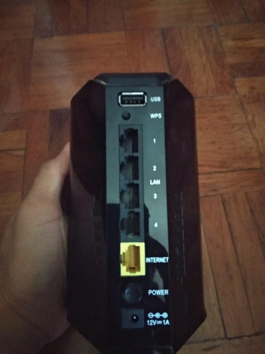 DLink Wifi Router DIR-636L 500MB Dlink 無線路由器 好用，訊號穩定，穿透性強, 電腦＆科技, 電腦周邊及 ...