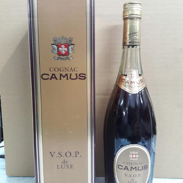 舊干邑 CAMUS VSOP 700ml, 嘢食 & 嘢飲, 飲料 - Carousell
