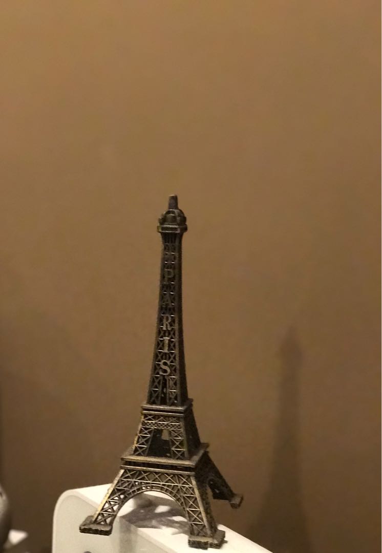 Eiffel Tower display, Furniture & Home Living, Home Decor, Vases ...