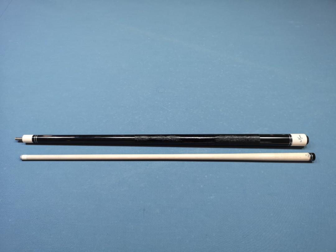 Meucci Raze pool cue with The Pro shaft, Sports Equipment, Sports ...