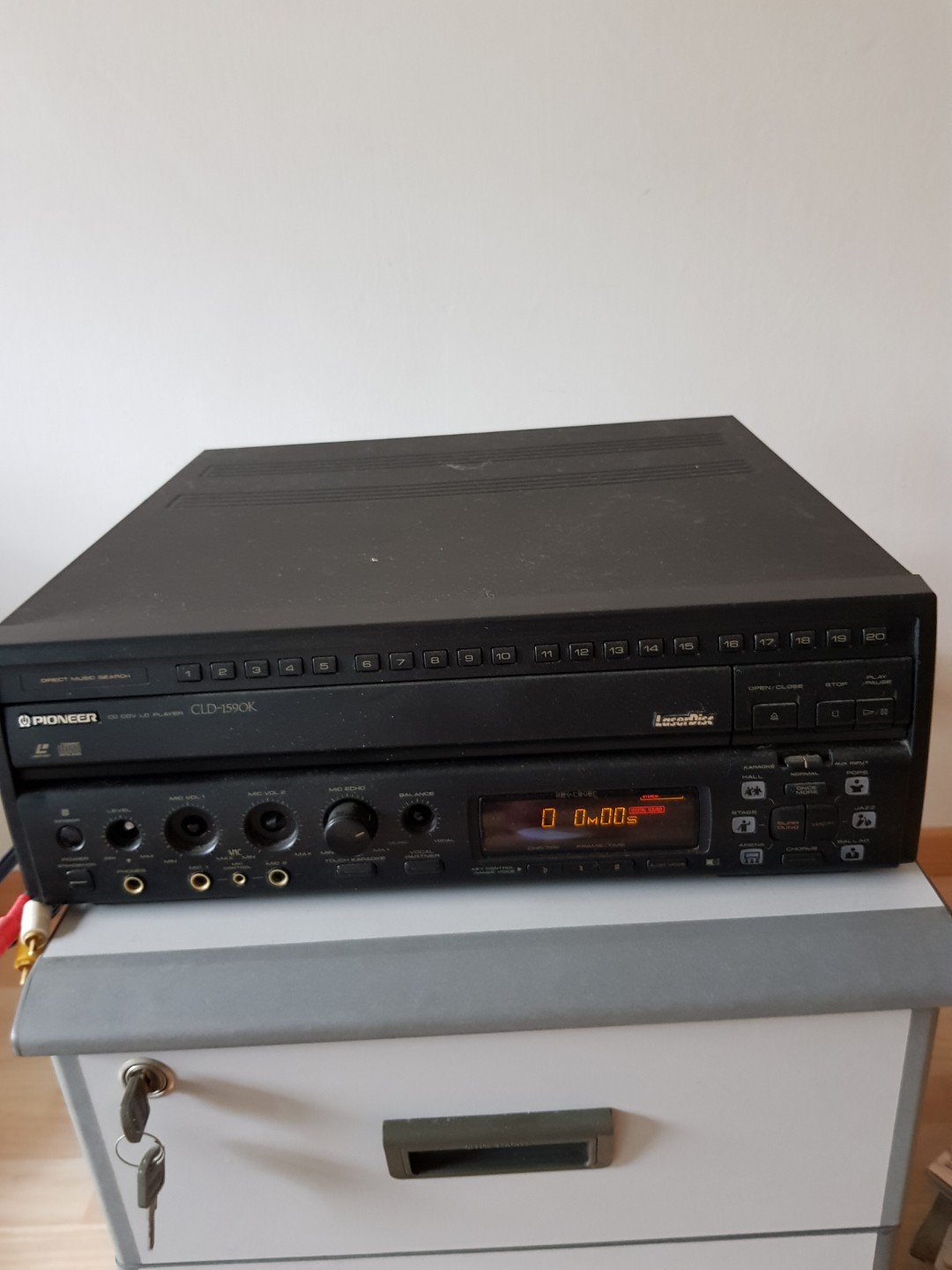 Pioneer Laser Disc (LD) Player CLD-1590K, TV & Home Appliances, TV ...